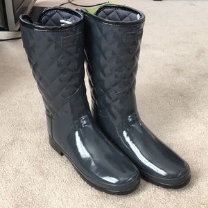 Hunter Shoes | Iso Burgundy Red Or Green Boots | Poshmark